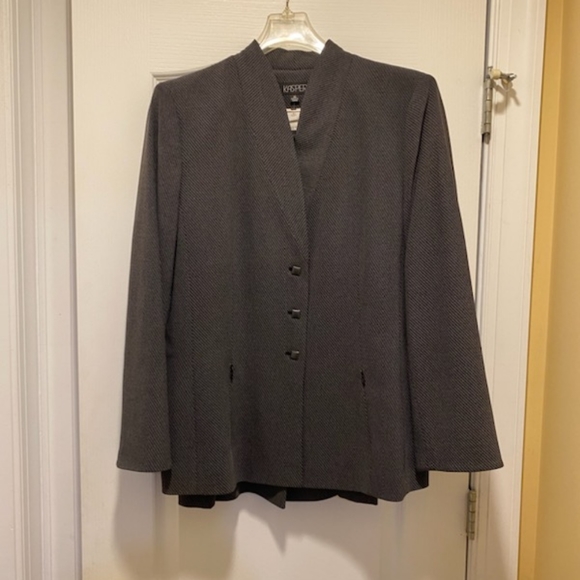 Kasper | Dresses | Kasper Suit Set With Skirt | Poshmark